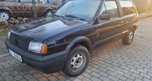Melns Volkswagen Polo 1991 Ventspils, ar dzinēja tilpumu 1.40 L un nobraukumu 371 tūkst. km par 500 €, foto  vietnē AUTOMOTO.COM.LV