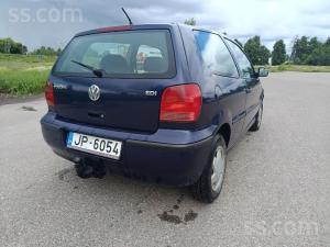 Blue Volkswagen Polo 2001 in Daugavpils, with an engine capacity of 1.90 L and mileage of 273 thousand km for 950 €, photo 4 on AUTOMOTO.COM.LV