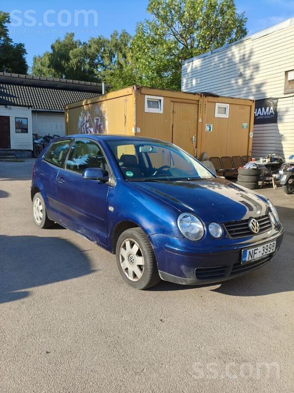 Blue Volkswagen Polo 2002 in Riga, with an engine capacity of 1.20 L and mileage of 252 thousand km for 1500 €, photo 4 on AUTOMOTO.COM.LV