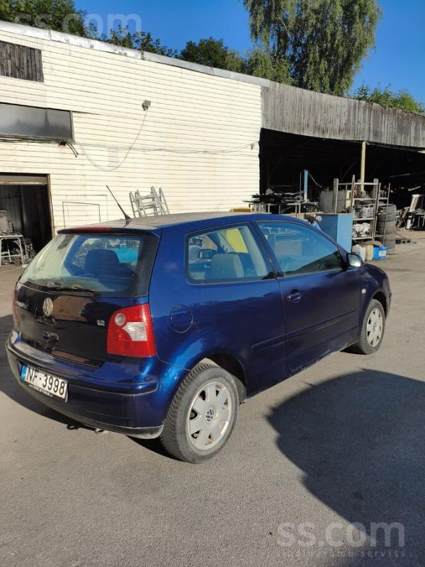 Blue Volkswagen Polo 2002 in Riga, with an engine capacity of 1.20 L and mileage of 252 thousand km for 1500 €, photo 5 on AUTOMOTO.COM.LV