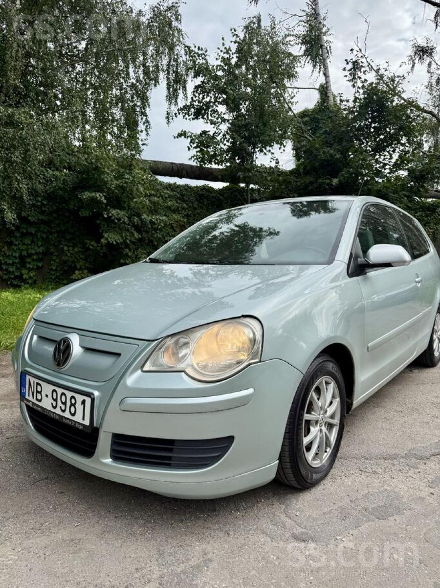Blue Volkswagen Polo 2007 in Riga, with an engine capacity of 1.40 L and mileage of 307 thousand km for 1400 €, photo 1 on AUTOMOTO.COM.LV