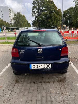 Zils Volkswagen Polo 2000 Rīga, ar dzinēja tilpumu 1.40 L un nobraukumu 393 tūkst. km par 900 €, foto 3 vietnē AUTOMOTO.COM.LV