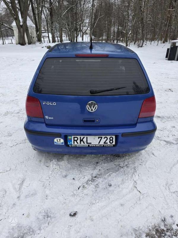 Blue Volkswagen Polo 2001 in Vilnius, with an engine capacity of 1.40 L and mileage of 129 thousand km for 650 €, photo 8 on AUTOMOTO.COM.LV
