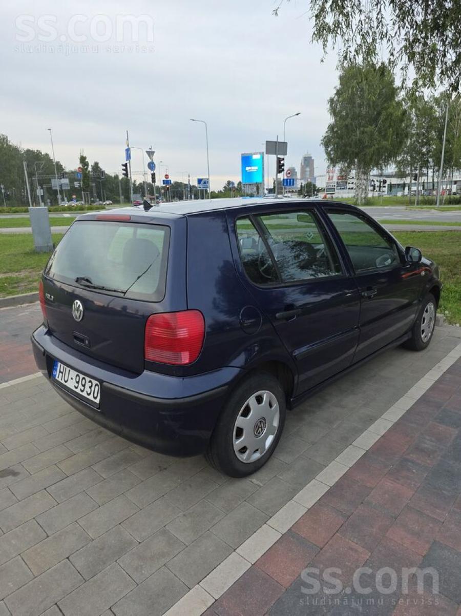 Синий Фольксваген Поло 2001 в Рига, объемом двигателя 1.00 л и пробегом 270 тыс. км за 1050 €, фото 5 на AUTOMOTO.COM.LV