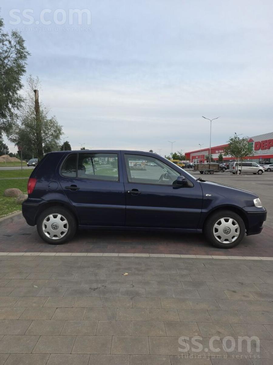 Синий Фольксваген Поло 2001 в Рига, объемом двигателя 1.00 л и пробегом 270 тыс. км за 1050 €, фото 7 на AUTOMOTO.COM.LV