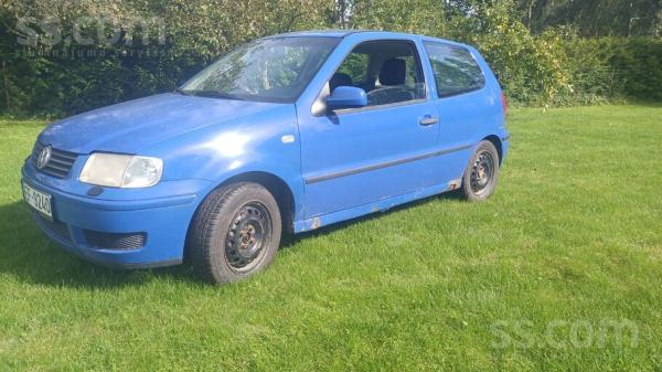 Zils Volkswagen Polo 2001 Rīga, ar dzinēja tilpumu 1.40 L un nobraukumu 264 tūkst. km par 350 €, foto 3 vietnē AUTOMOTO.COM.LV