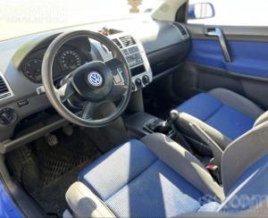 Zils Volkswagen Polo 2002 Rīga, ar dzinēja tilpumu 1.40 L un nobraukumu 381 tūkst. km par 800 €, foto 12 vietnē AUTOMOTO.COM.LV