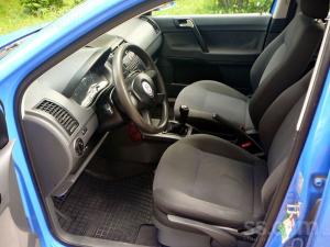 Zils Volkswagen Polo 2002 Cēsis, ar dzinēja tilpumu 1.40 L un nobraukumu 383 tūkst. km par 1290 €, foto 15 vietnē AUTOMOTO.COM.LV