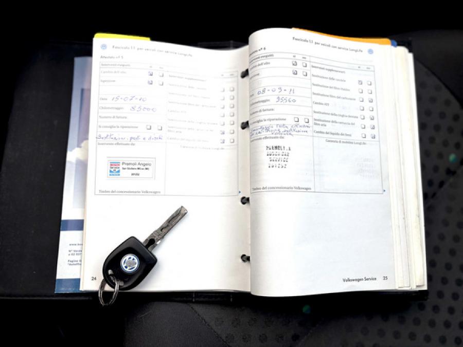 Blue Volkswagen Polo 2002 in Tallinn, with an engine capacity of 1.20 L and mileage of 167 thousand km for 1799 €, photo 30 on AUTOMOTO.COM.LV