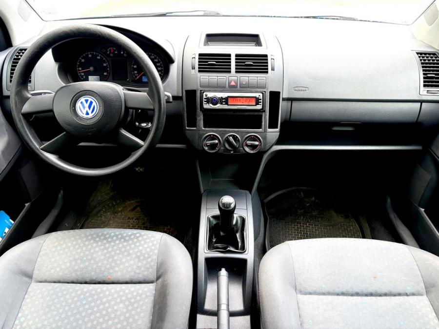 Blue Volkswagen Polo 2002 in Tallinn, with an engine capacity of 1.20 L and mileage of 167 thousand km for 1799 €, photo 44 on AUTOMOTO.COM.LV