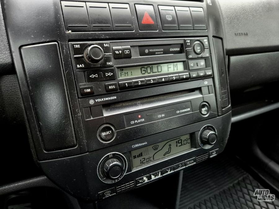 Синий Фольксваген Поло 2002 в Каунас, объемом двигателя 1.90 л и пробегом 388 тыс. км за 700 €, фото 15 на AUTOMOTO.COM.LV