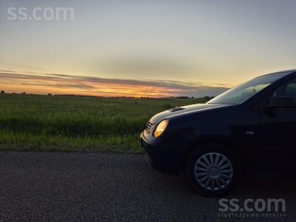 Blue Volkswagen Polo 2003 in Kraslava, with an engine capacity of 1.20 L and mileage of 255 thousand km for 650 €, photo 2 on AUTOMOTO.COM.LV