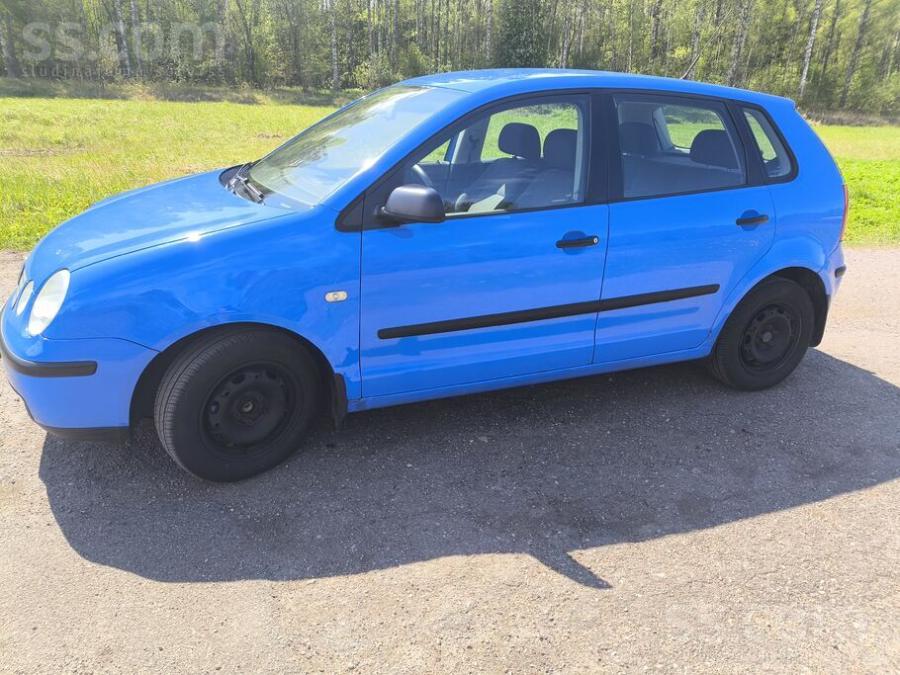 Blue Volkswagen Polo 2003 in Riga, with an engine capacity of 1.40 L and mileage of 251 thousand km for 1050 €, photo 5 on AUTOMOTO.COM.LV