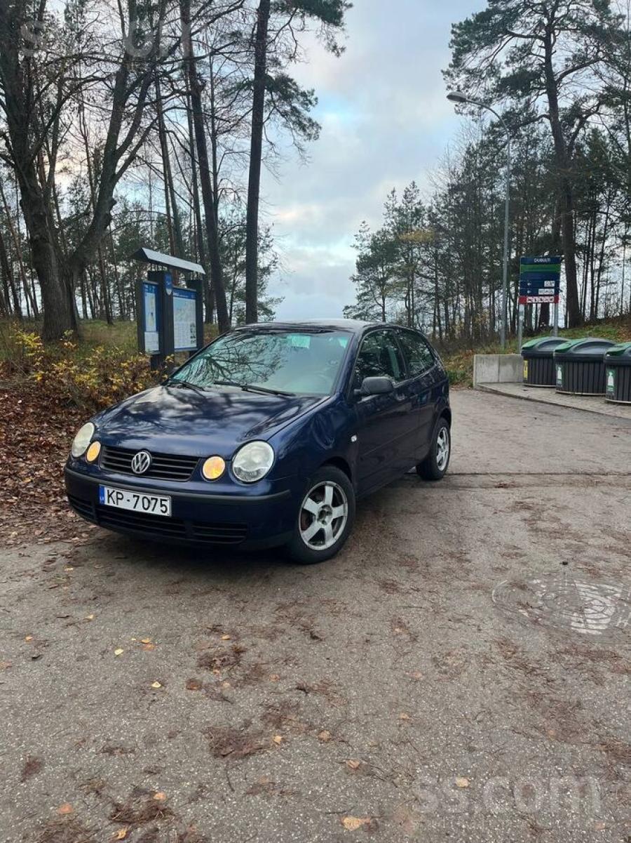 Zils Volkswagen Polo 2003 Jūrmala, ar dzinēja tilpumu 1.20 L un nobraukumu 258 tūkst. km par 1150 €, foto 1 vietnē AUTOMOTO.COM.LV
