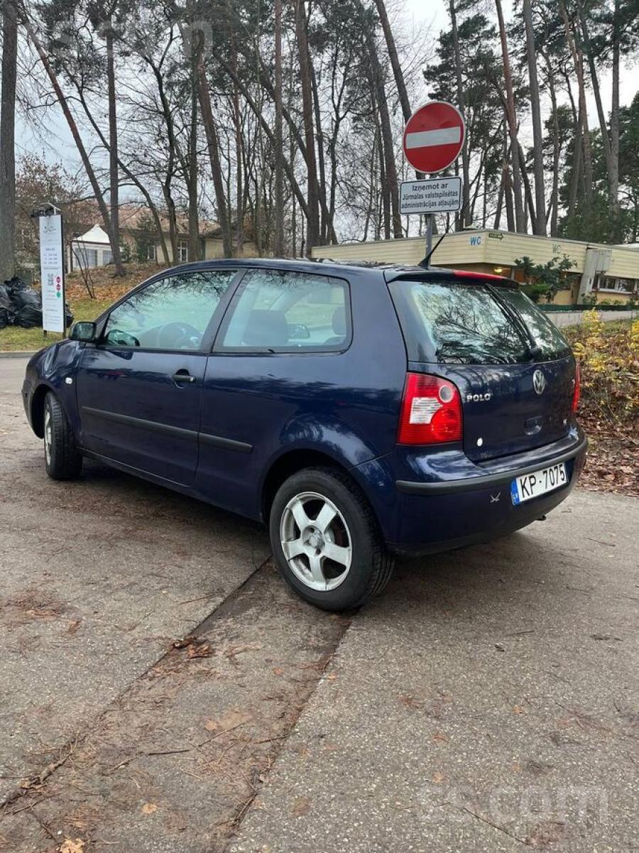 Zils Volkswagen Polo 2003 Jūrmala, ar dzinēja tilpumu 1.20 L un nobraukumu 258 tūkst. km par 1150 €, foto 2 vietnē AUTOMOTO.COM.LV