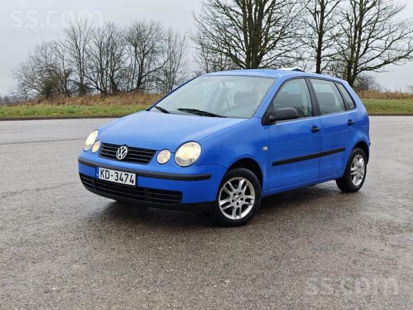 Blue Volkswagen Polo 2003 in Saldus, with an engine capacity of 1.20 L and mileage of 233 thousand km for 1000 €, photo 3 on AUTOMOTO.COM.LV