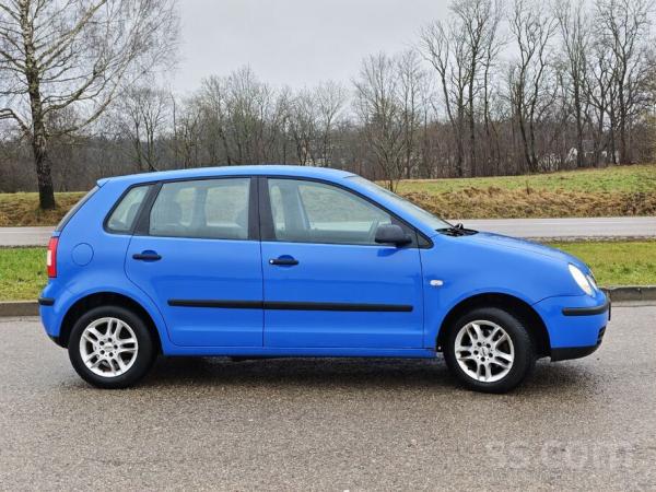 Blue Volkswagen Polo 2003 in Saldus, with an engine capacity of 1.20 L and mileage of 233 thousand km for 1000 €, photo 6 on AUTOMOTO.COM.LV