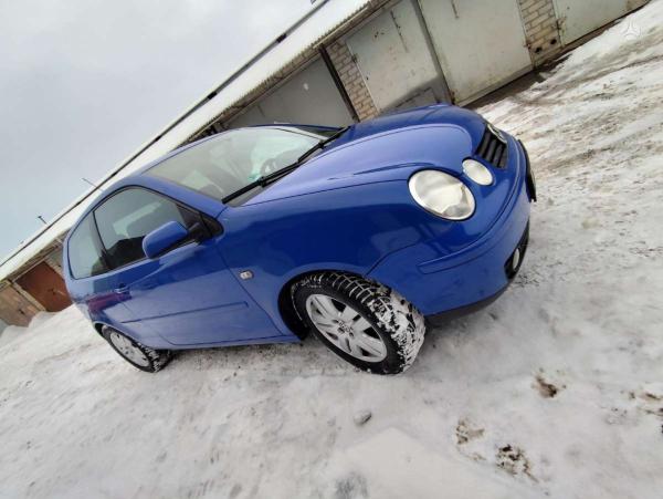 Blue Volkswagen Polo 2003 in Kaunas, with an engine capacity of 1.90 L and mileage of 269 thousand km for 1650 €, photo 4 on AUTOMOTO.COM.LV