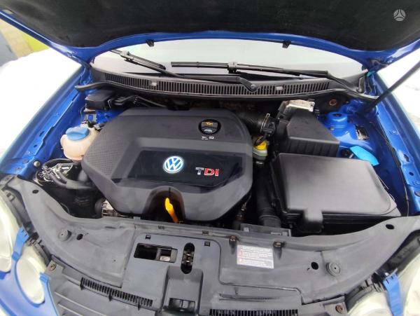 Blue Volkswagen Polo 2003 in Kaunas, with an engine capacity of 1.90 L and mileage of 269 thousand km for 1650 €, photo 10 on AUTOMOTO.COM.LV