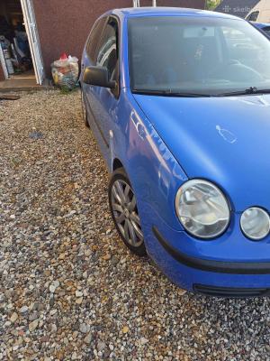 Blue Volkswagen Polo 2003 in Sirvintos, with an engine capacity of 1.90 L and mileage of 290 thousand km for 450 €, photo 4 on AUTOMOTO.COM.LV