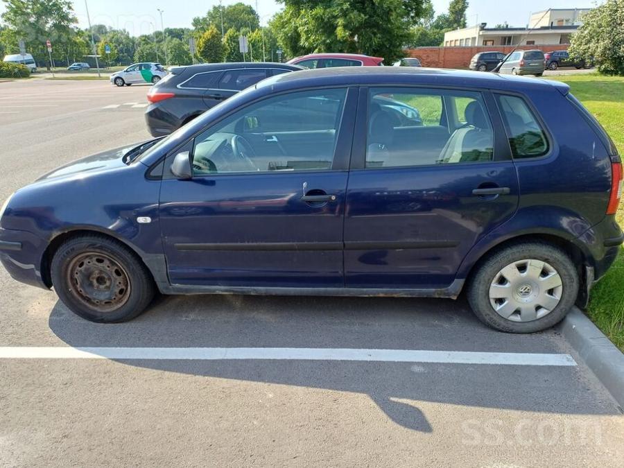 Zils Volkswagen Polo 2003 Rīga, ar dzinēja tilpumu 1.40 L un nobraukumu 197 tūkst. km par 350 €, foto 3 vietnē AUTOMOTO.COM.LV