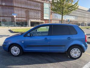 Blue Volkswagen Polo 2003 in Klaipeda, with an engine capacity of 1.39 L and mileage of 217 thousand km for 2150 €, photo  on AUTOMOTO.COM.LV