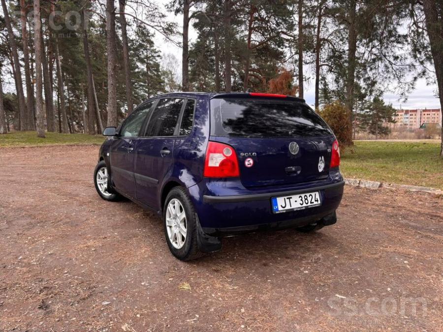 Zils Volkswagen Polo 2003 Krāslava, ar dzinēja tilpumu 1.20 L un nobraukumu 275 tūkst. km par 750 €, foto 7 vietnē AUTOMOTO.COM.LV