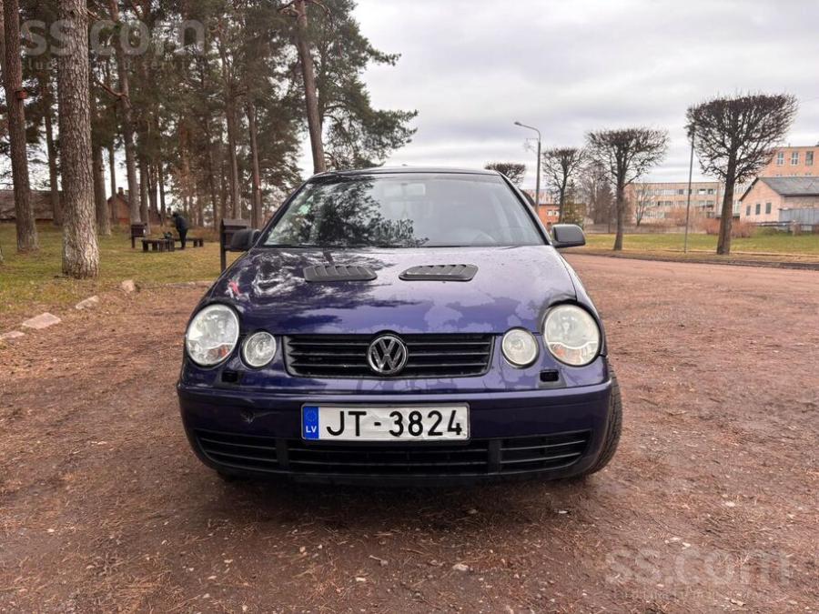 Zils Volkswagen Polo 2003 Krāslava, ar dzinēja tilpumu 1.20 L un nobraukumu 275 tūkst. km par 750 €, foto 8 vietnē AUTOMOTO.COM.LV