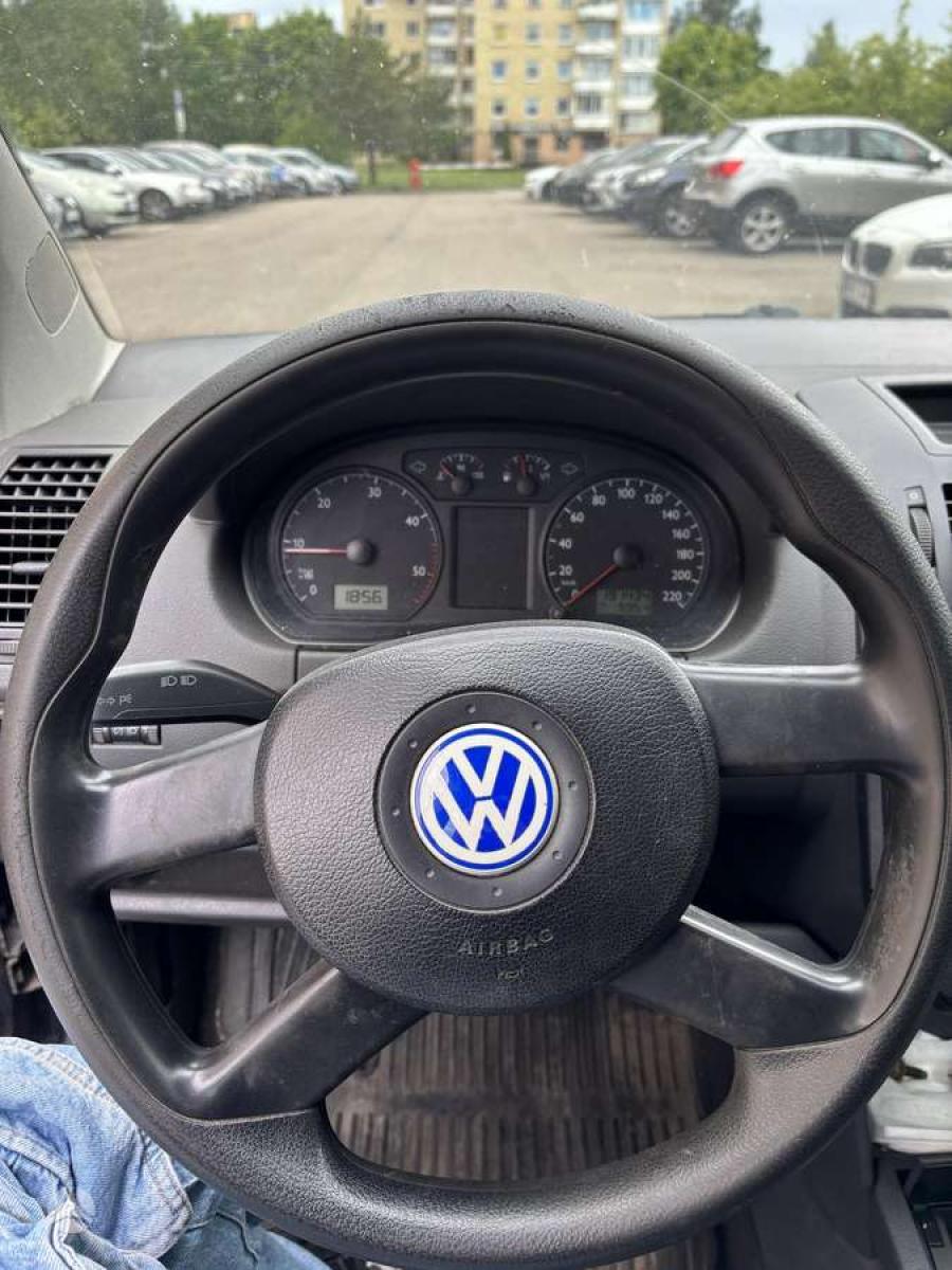 Zils Volkswagen Polo 2004 Kauņa, ar dzinēja tilpumu 1.42 L un nobraukumu 190 tūkst. km par 1000 €, foto 9 vietnē AUTOMOTO.COM.LV