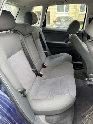 Zils Volkswagen Polo 2004 Kauņa, ar dzinēja tilpumu 1.42 L un nobraukumu 190 tūkst. km par 1000 €, foto 12 vietnē AUTOMOTO.COM.LV