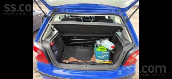 Zils Volkswagen Polo 2004 Rīga, ar dzinēja tilpumu 1.20 L un nobraukumu 73 tūkst. km par 2500 €, foto 8 vietnē AUTOMOTO.COM.LV