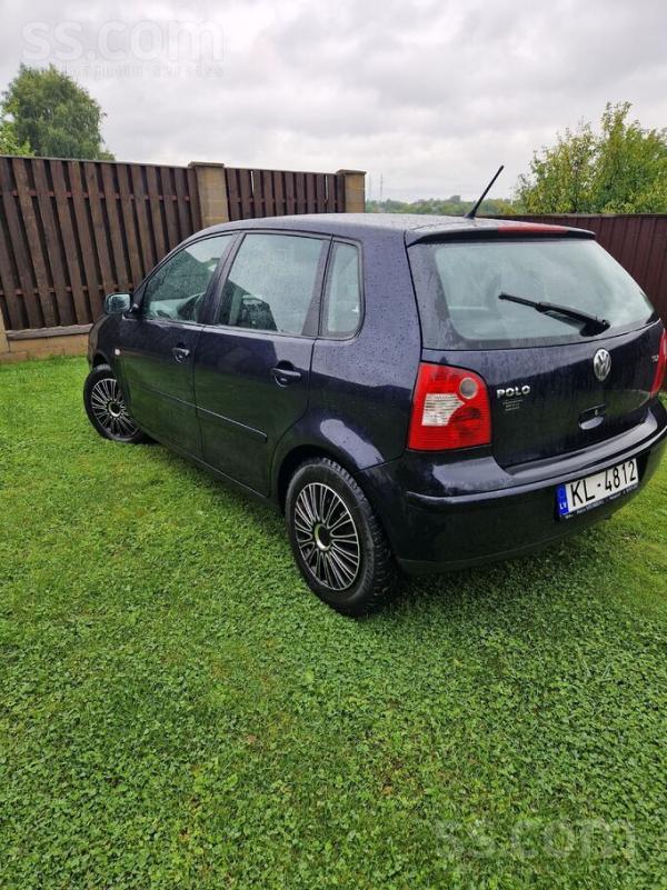 Zils Volkswagen Polo 2004 Daugavpils, ar dzinēja tilpumu 1.40 L un nobraukumu 300 tūkst. km par 1500 €, foto 3 vietnē AUTOMOTO.COM.LV