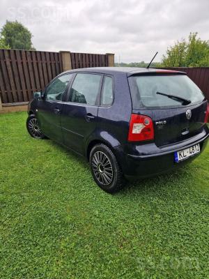 Blue Volkswagen Polo 2004 in Daugavpils, with an engine capacity of 1.40 L and mileage of 300 thousand km for 1500 €, photo 4 on AUTOMOTO.COM.LV