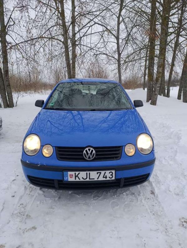 Zils Volkswagen Polo 2005 Šauļi, ar dzinēja tilpumu 1.20 L un nobraukumu 340 tūkst. km par 850 €, foto 1 vietnē AUTOMOTO.COM.LV