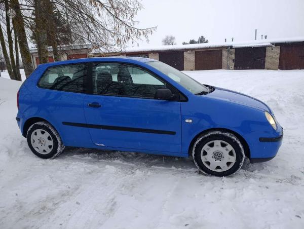 Zils Volkswagen Polo 2005 Šauļi, ar dzinēja tilpumu 1.20 L un nobraukumu 340 tūkst. km par 850 €, foto 2 vietnē AUTOMOTO.COM.LV