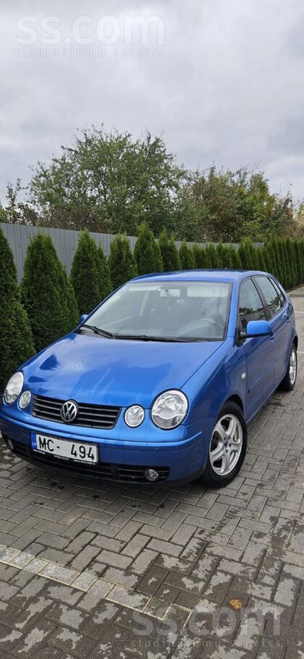 Volkswagen Polo 2005 Ludza vietnē Zils Volkswagen Polo 2005 Ludza, ar dzinēja tilpumu 1.90 L un nobraukumu 332 tūkst. km par 1400 €, foto 1 vietnē AUTOMOTO.COM.LV