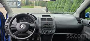 Zils Volkswagen Polo 2005 Ludza, ar dzinēja tilpumu 1.90 L un nobraukumu 332 tūkst. km par 1400 €, foto 8 vietnē AUTOMOTO.COM.LV