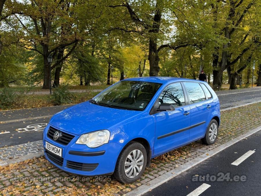 Zils Volkswagen Polo 2006 Tartu, ar dzinēja tilpumu 1.20 L un nobraukumu 292 tūkst. km par 2200 €, foto 2 vietnē AUTOMOTO.COM.LV