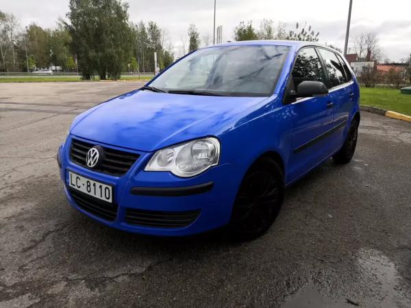 Blue Volkswagen Polo 2006 in Riga, with an engine capacity of 1.90 L and mileage of 317 thousand km for 2000 €, photo 4 on AUTOMOTO.COM.LV