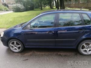 Zils Volkswagen Polo 2006 Rīga, ar dzinēja tilpumu 1.40 L un nobraukumu 390 tūkst. km par 720 €, foto 6 vietnē AUTOMOTO.COM.LV