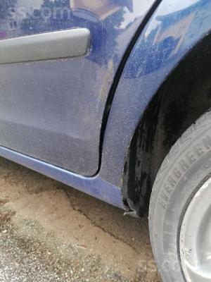 Zils Volkswagen Polo 2006 Rīga, ar dzinēja tilpumu 1.40 L un nobraukumu 390 tūkst. km par 720 €, foto 12 vietnē AUTOMOTO.COM.LV