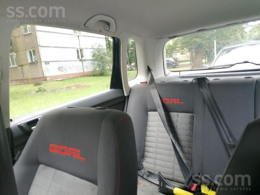 Zils Volkswagen Polo 2006 Rīga, ar dzinēja tilpumu 1.40 L un nobraukumu 390 tūkst. km par 720 €, foto 15 vietnē AUTOMOTO.COM.LV