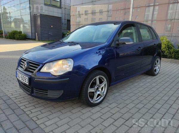 Zils Volkswagen Polo 2006 Ventspils, ar dzinēja tilpumu 1.40 L un nobraukumu 384 tūkst. km par 1550 €, foto 1 vietnē AUTOMOTO.COM.LV