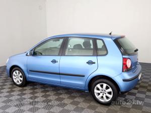 Zils Volkswagen Polo 2006 Tallina, ar dzinēja tilpumu 1.40 L un nobraukumu 205 tūkst. km par 1099 €, foto 5 vietnē AUTOMOTO.COM.LV