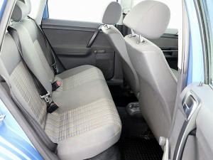 Zils Volkswagen Polo 2006 Tallina, ar dzinēja tilpumu 1.40 L un nobraukumu 205 tūkst. km par 1099 €, foto 8 vietnē AUTOMOTO.COM.LV