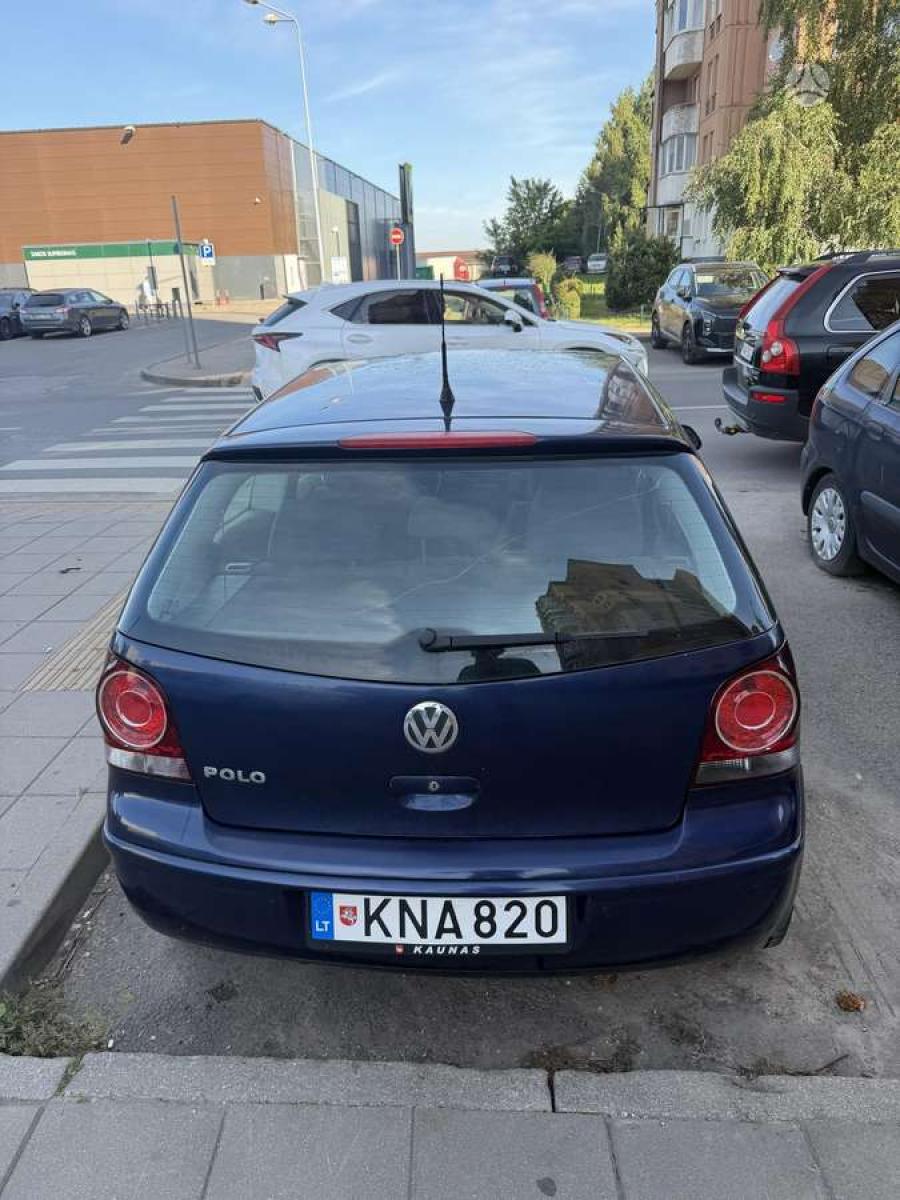 Zils Volkswagen Polo 2006 Kauņa, ar dzinēja tilpumu 1.39 L un nobraukumu 235 tūkst. km par 599 €, foto 6 vietnē AUTOMOTO.COM.LV