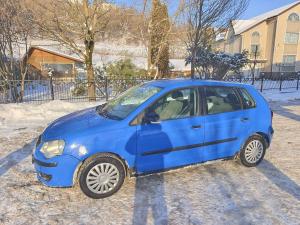 Zils Volkswagen Polo 2007 Jonava, ar dzinēja tilpumu 1.20 L un nobraukumu 257 tūkst. km par 899 €, foto  vietnē AUTOMOTO.COM.LV
