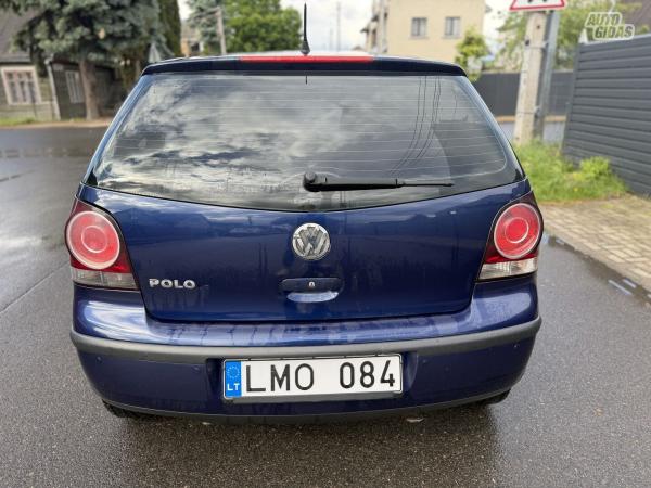 Blue Volkswagen Polo 2007 in Kaunas, with an engine capacity of 1.40 L and mileage of 345 thousand km for 1250 €, photo 7 on AUTOMOTO.COM.LV