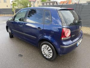 Blue Volkswagen Polo 2007 in Kaunas, with an engine capacity of 1.40 L and mileage of 345 thousand km for 1250 €, photo 9 on AUTOMOTO.COM.LV