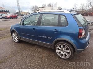 Blue Volkswagen Polo 2007 in Riga, with an engine capacity of 1.60 L and mileage of 141 thousand km for 3650 €, photo 6 on AUTOMOTO.COM.LV